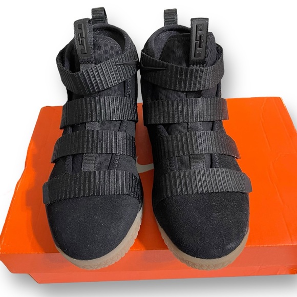 Nike | Shoes | Nike Lebron James Soldier Xi Kids 3c Black Gum Nib ...